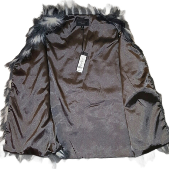 Romeo & Juliet Couture | Jackets & Coats | New Romeo Juliet Faux Fur Vest | Poshmark